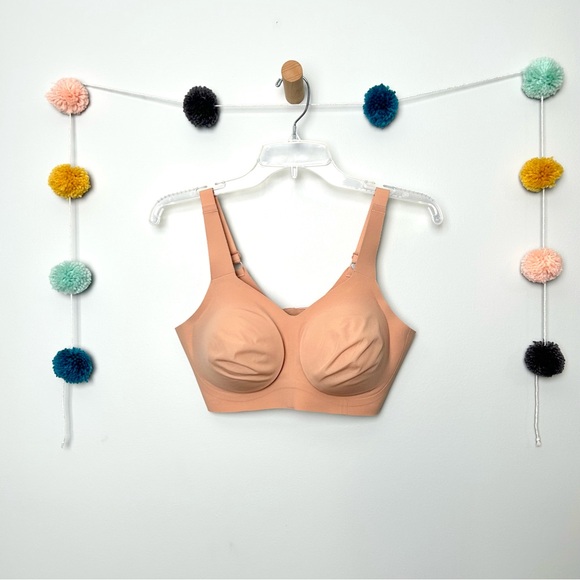 Evelyn & Bobbie | Intimates & Sleepwear | Evelyn Bobbie The Beyond Bra ...